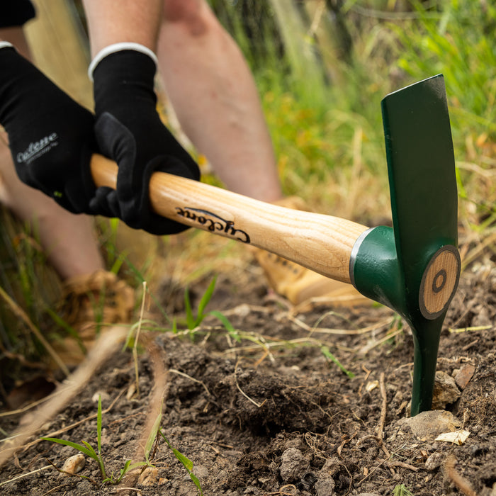 Garden Hoes for Weeding & Soil Preparation - Cyclone Tools